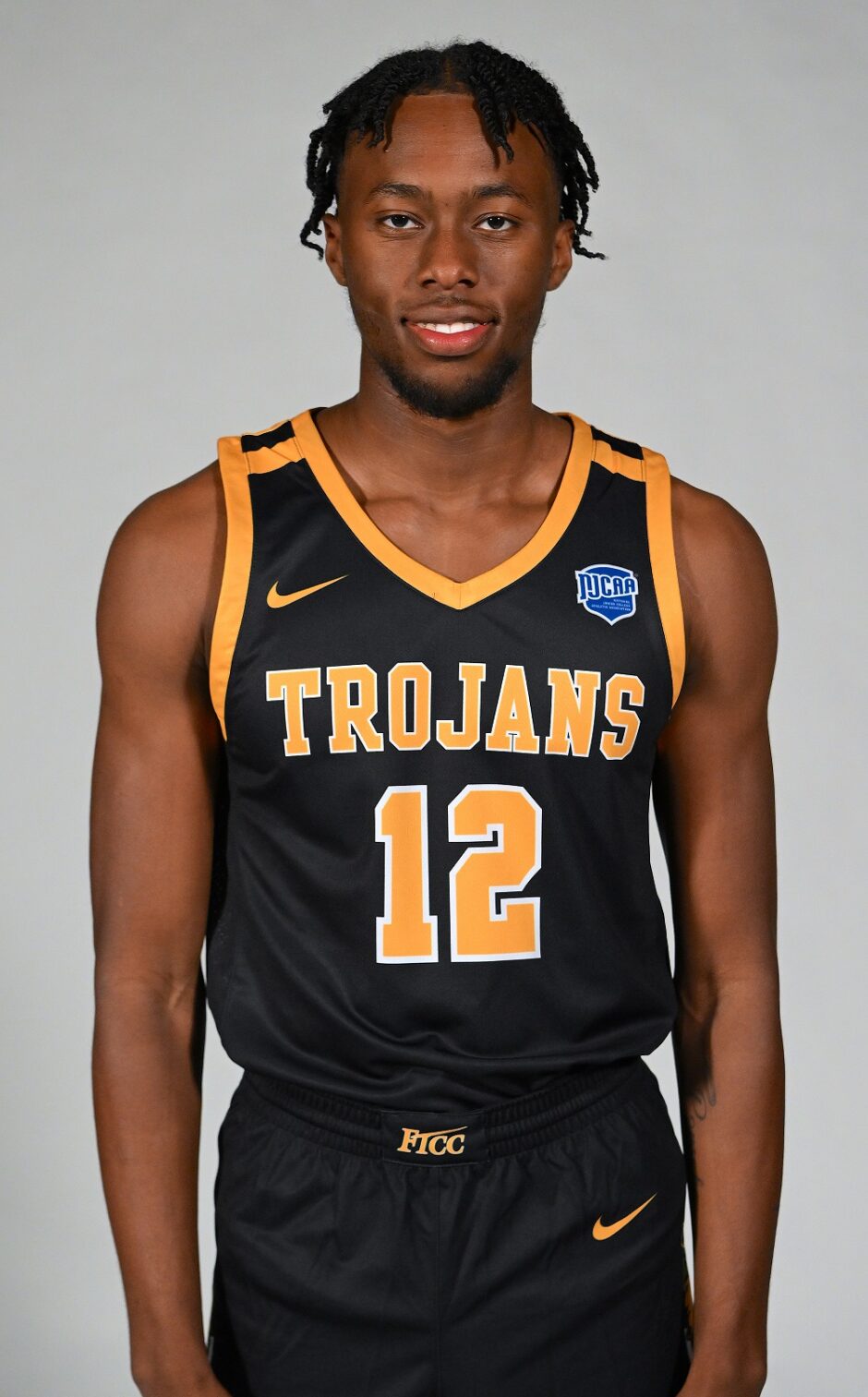 Sophomore Jamauri Bryant earns All-American honors - Fayetteville ...