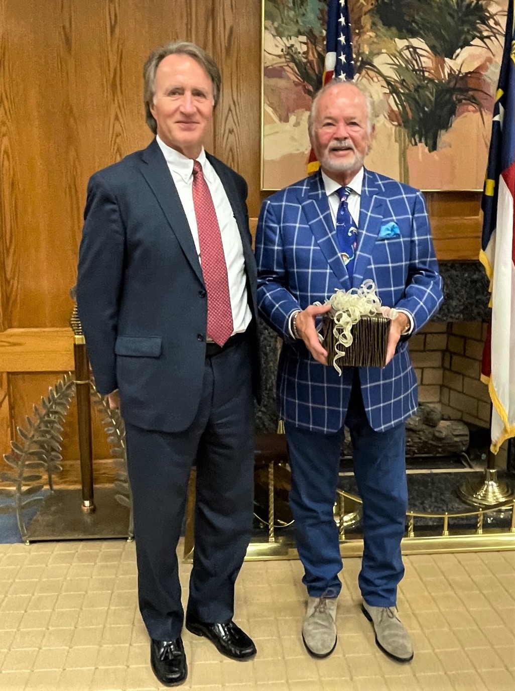 FTCC Board of Trustees elects new officers and welcomes new board ...