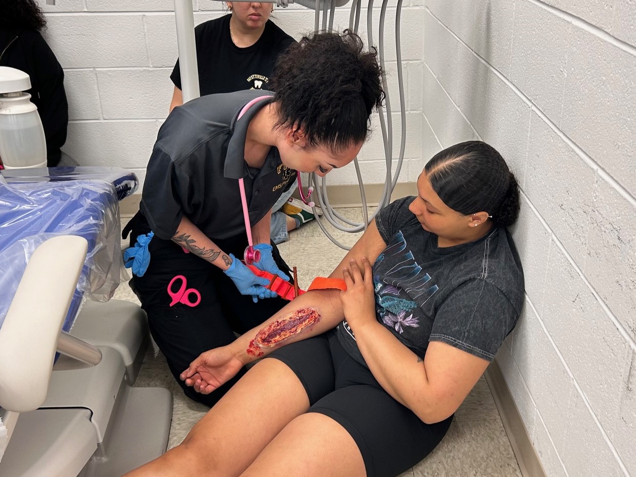 Allied Health and Nursing students train for real world in mock trauma ...